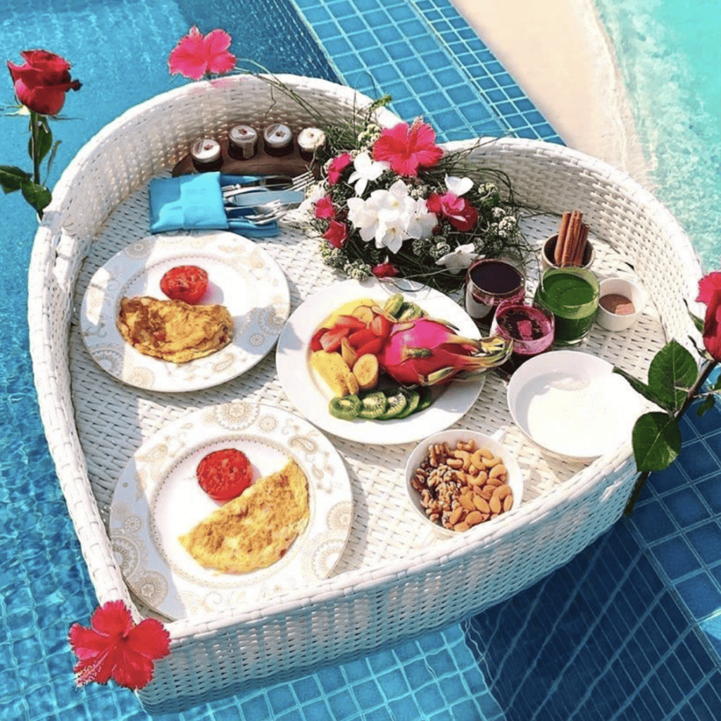 Food Trays Hotel Pool Floating Tray PE Rattan Serving Trays - DERBAL