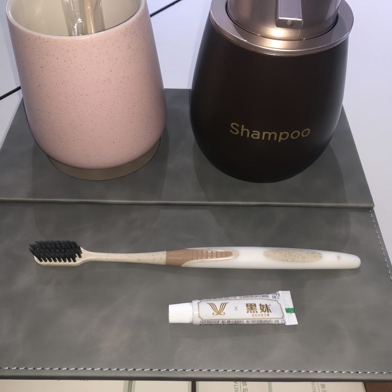 Hotel Toothbrush & Toothpaste Kit Dental Kit for Hotel Guests - DERBAL